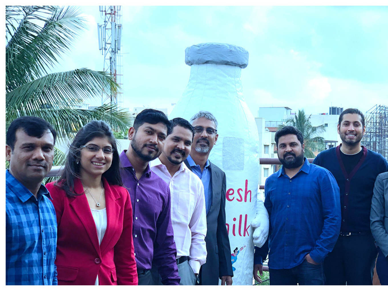 Doodhwala Shuts Down, FreshToHome Supports Its Delivery Services